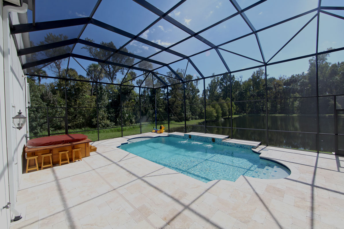 Pool Cage Screen Repair - Gulf Gate Rescreening